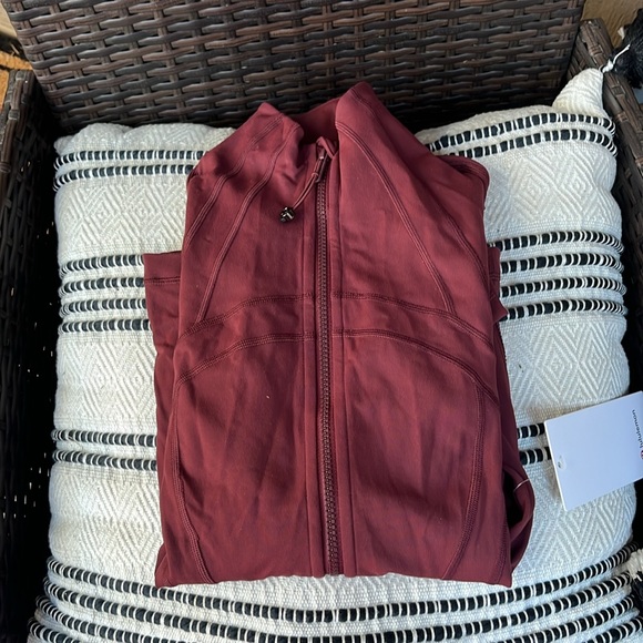 lululemon athletica | Jackets & Coats | Nwt Rare Color Lululemon Define ...